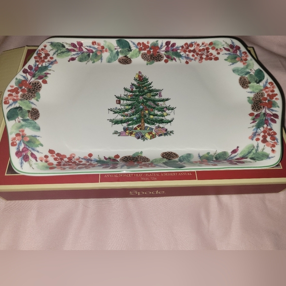 Spode | Holiday | Spode Holiday Tree Rectangular Platter With Green And ...